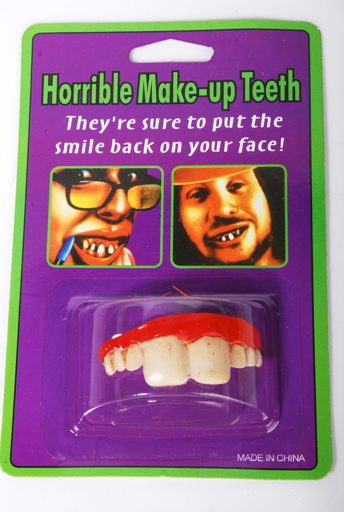 Vals gebit grote voortanden